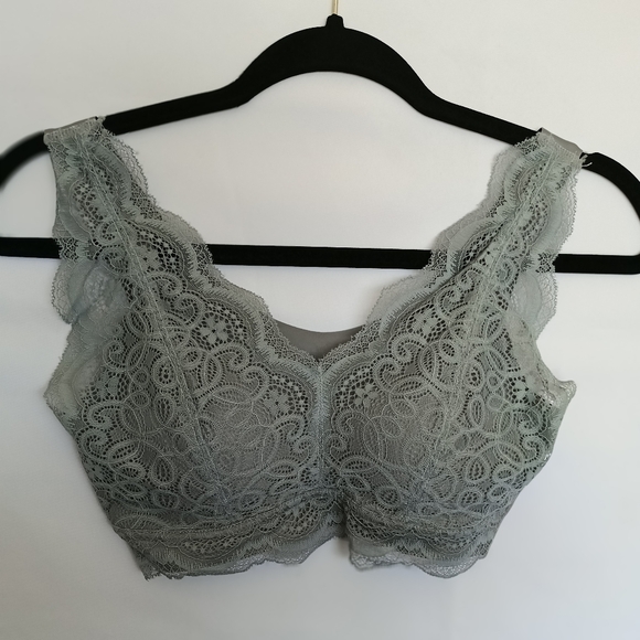 Intimates & Sleepwear | Gray Lace Fullcoverage Bra With Supportive ...